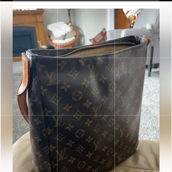 Louis Vuitton | Bags | Louis Vuitton Authentic Looping Purse | Poshmark